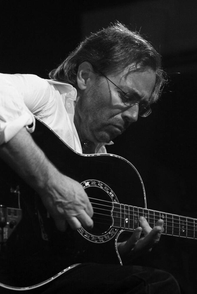 AL DI MEOLA in 2006 - Photographic print for sale