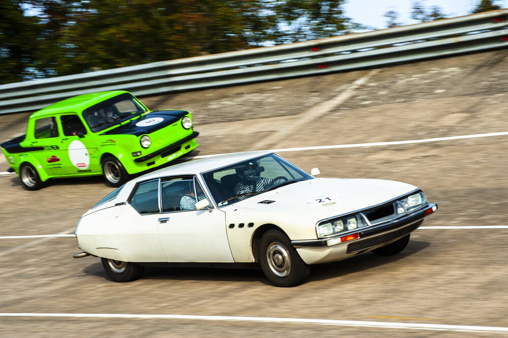 Maxi SM and mini Simca - Centenaire autodrome de Montlhéry ...