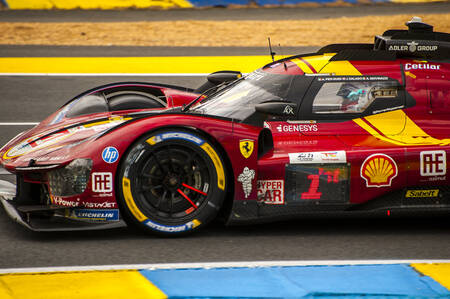 Ferrari 51 drops back to 3rd place at 24H Le Mans 2025 - Photographic ...