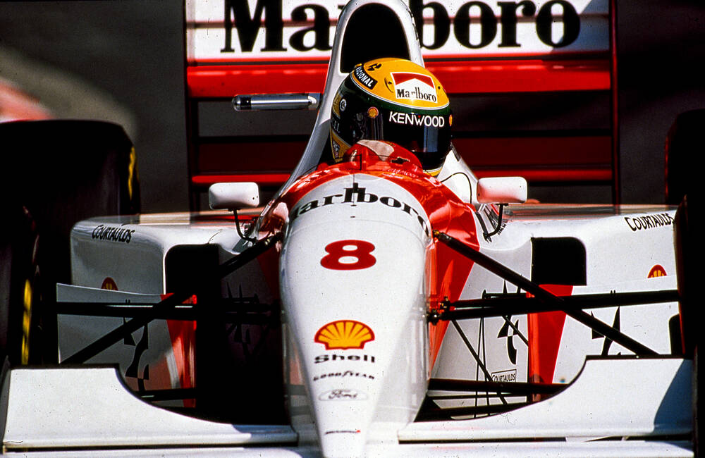 Ayrton Senna on the attack - Photographic print for sale