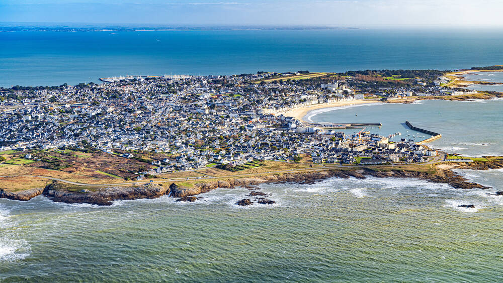 Quiberon port Maria and the wild coast seen from the air - Photographic ...