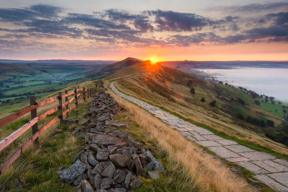 Temperature inversion at Hope Valley at sunrise - Photographic print ...