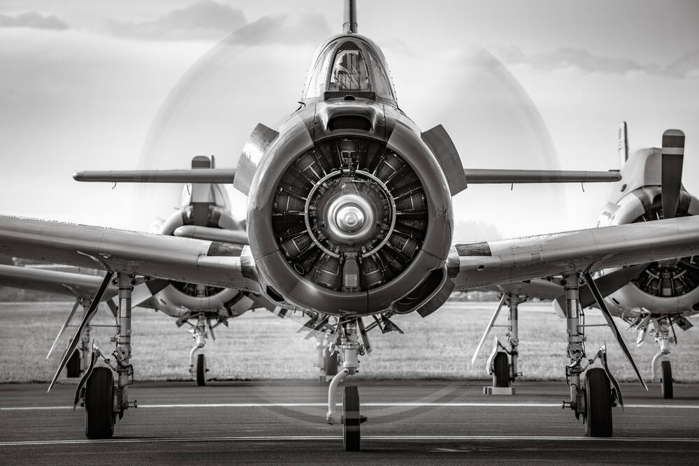 engine start of a t28 - Photographic print for sale