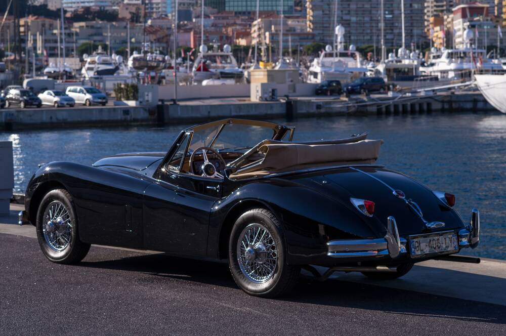 Jaguar Xk140 Roadster Nera