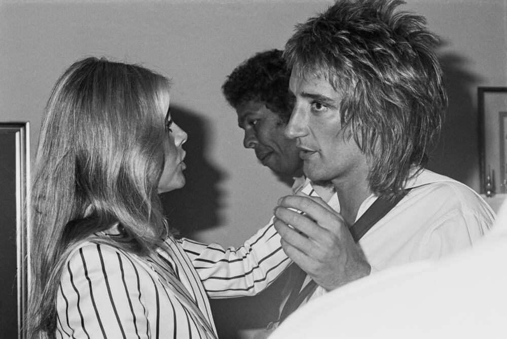 Cuadro y póster Rod Stewart y Britt Ekland - Lanzamiento de un álbum en ...